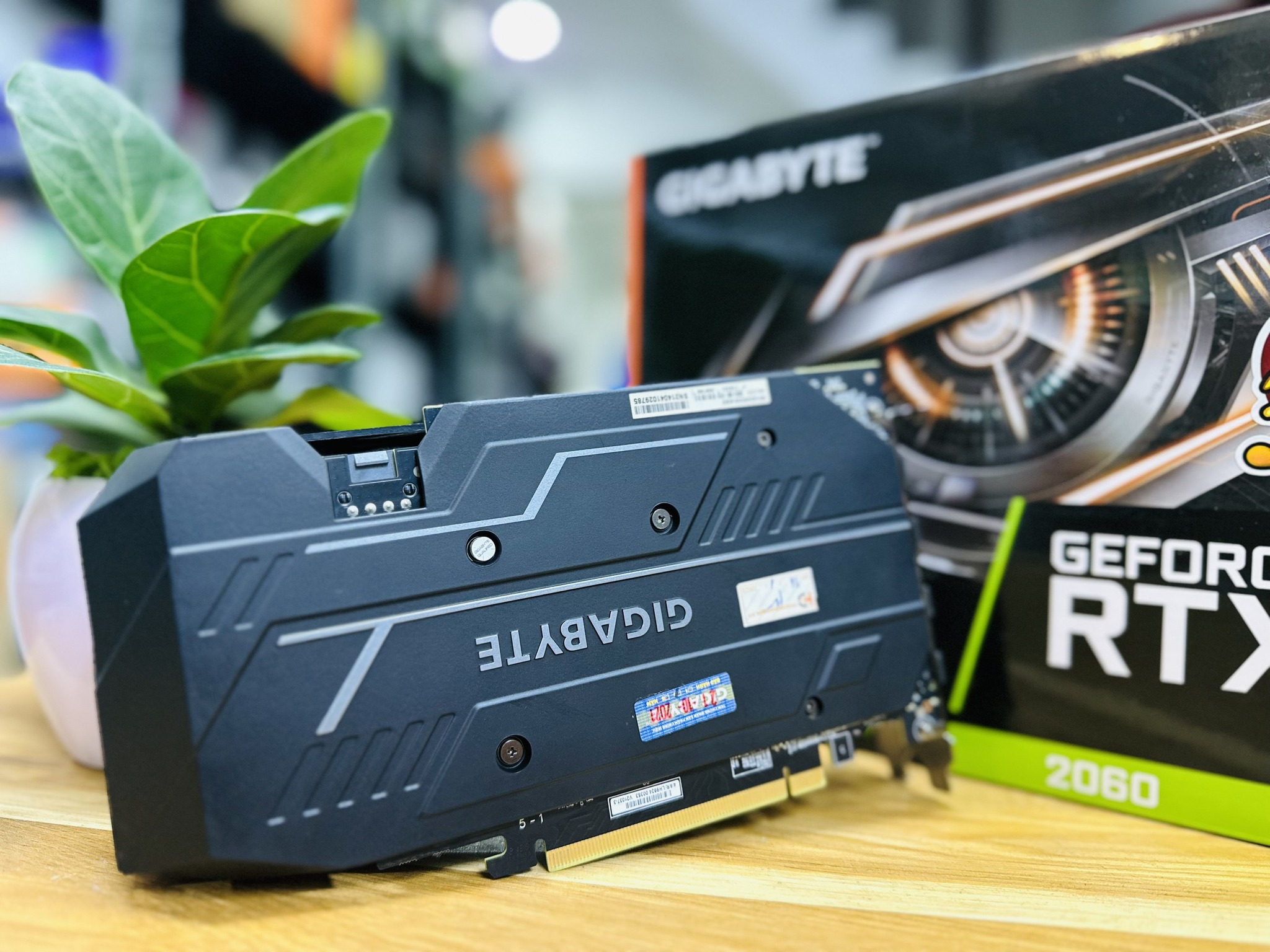 Card màn hình Gigabyte RTX 2060 D6 - 6GD